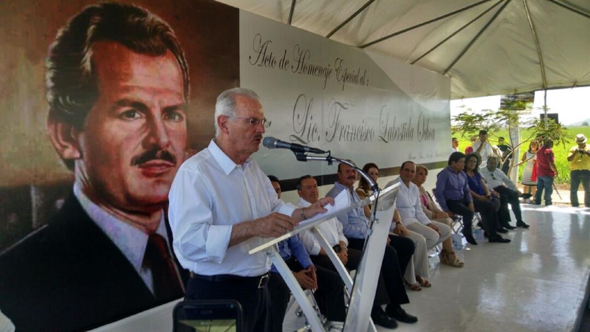Rinden homenaje a Francisco Labastida Ochoa | Luz Noticias