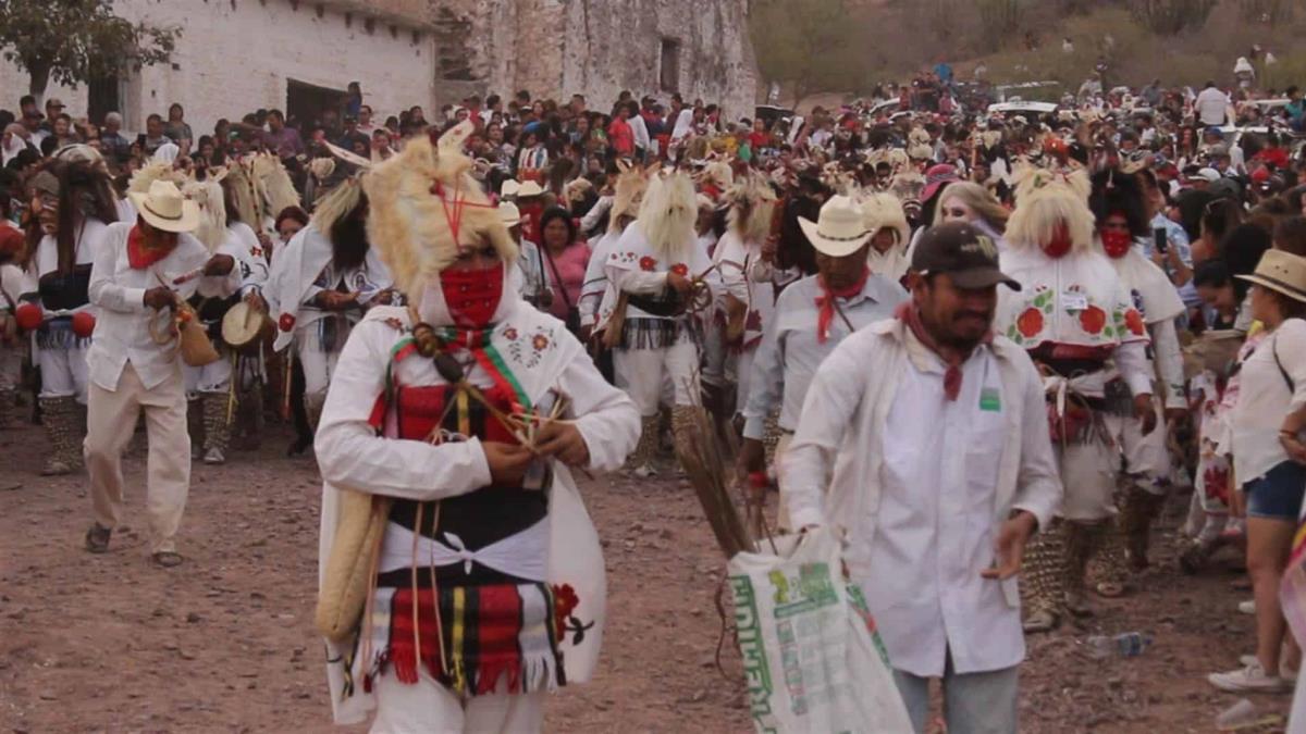 Entre tenábaris, tambores y máscaras viven la Semana Santa en Sinaloa ...
