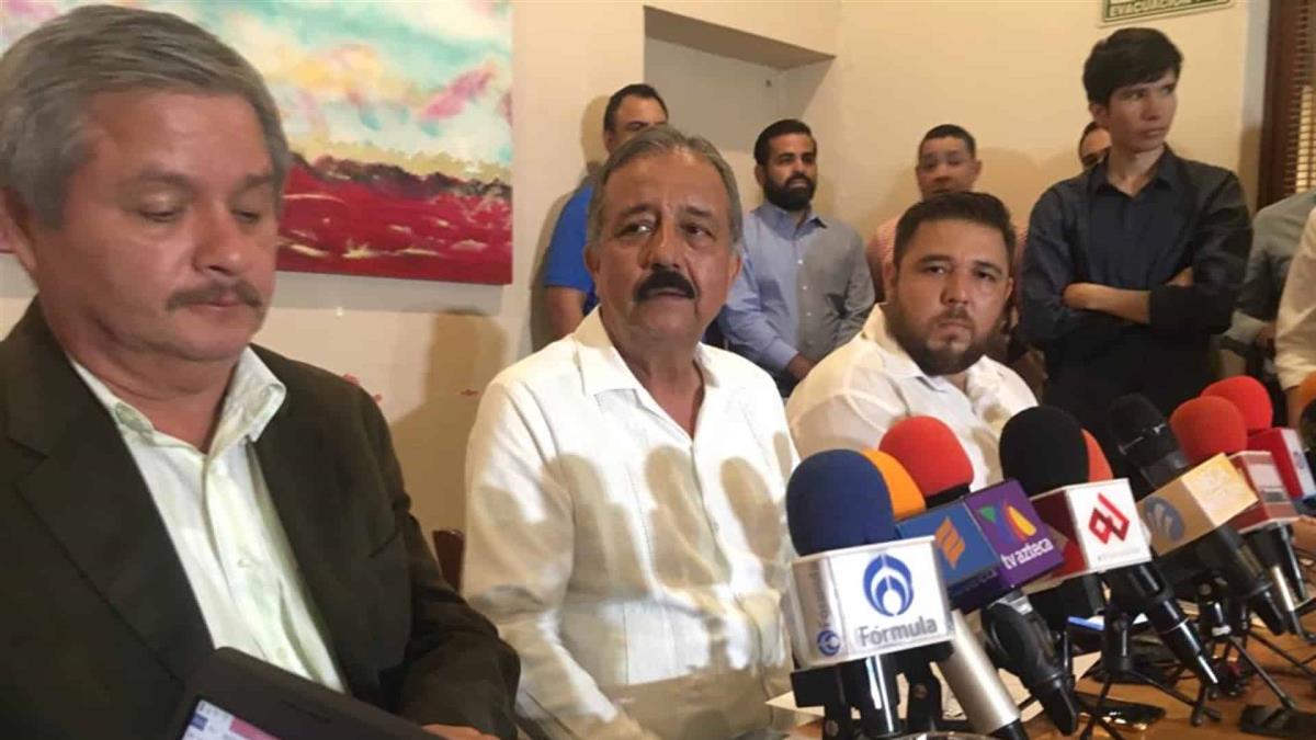 Jesús Estrada presenta de manera parcial al próximo gabinete | Luz Noticias