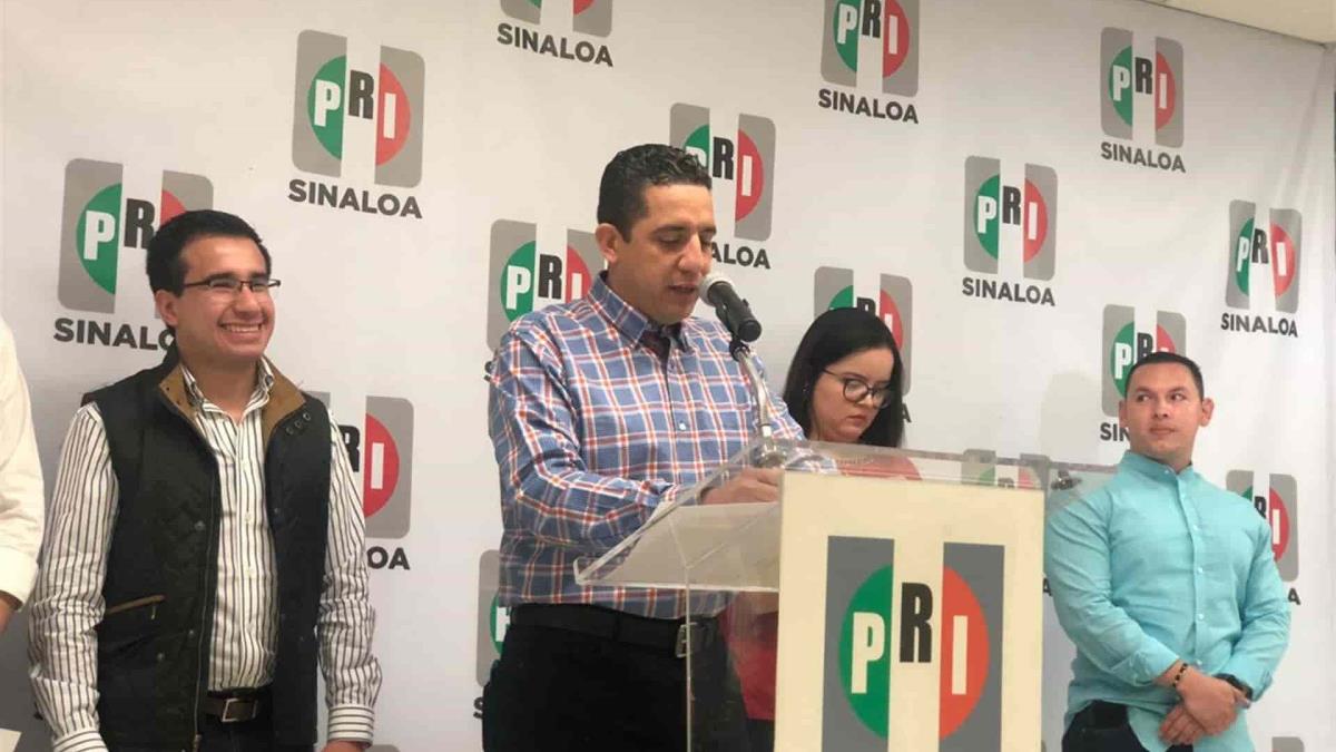 Labastida debe apoyar y no criticar al PRI: Jesús Valdés | Luz Noticias