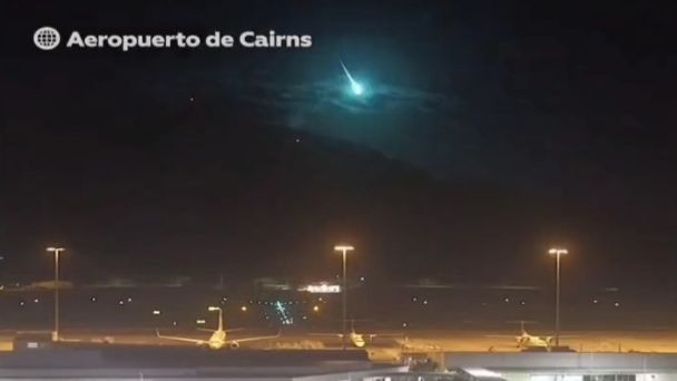 Meteorito verde cae en Australia; impresionante momento | VIDEO | Luz ...