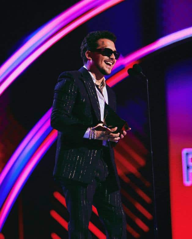 Christian Nodal en el Palenque de Culiacán: costo y precio de los ... Christian Nodal en el Palenque de Culiacán: costo y precio de los ...